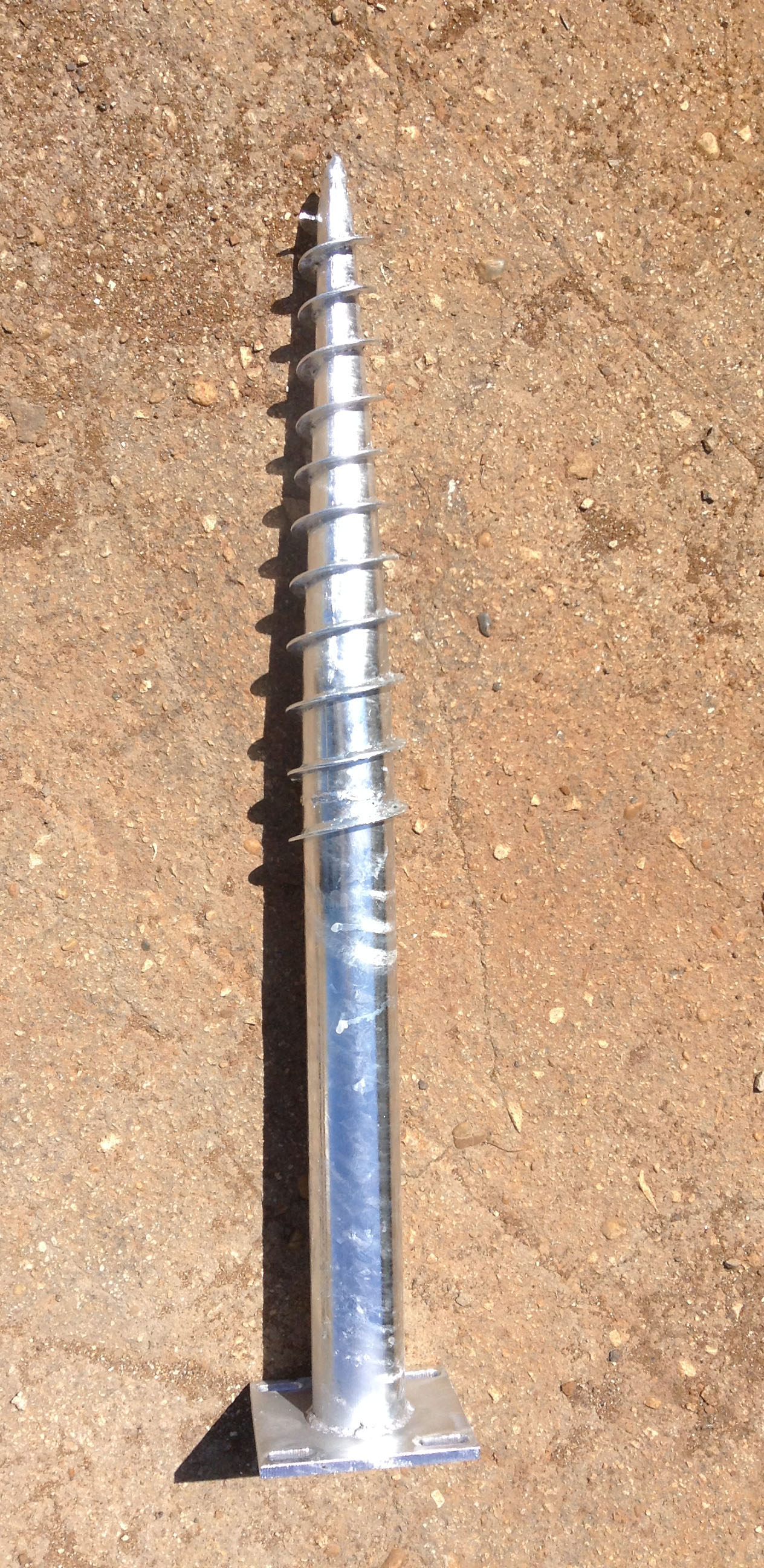 Suruburi de fundatie